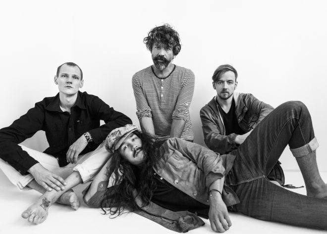 Interview Fai Baba: frontman Fabian Sigmund over Zürich, een ...